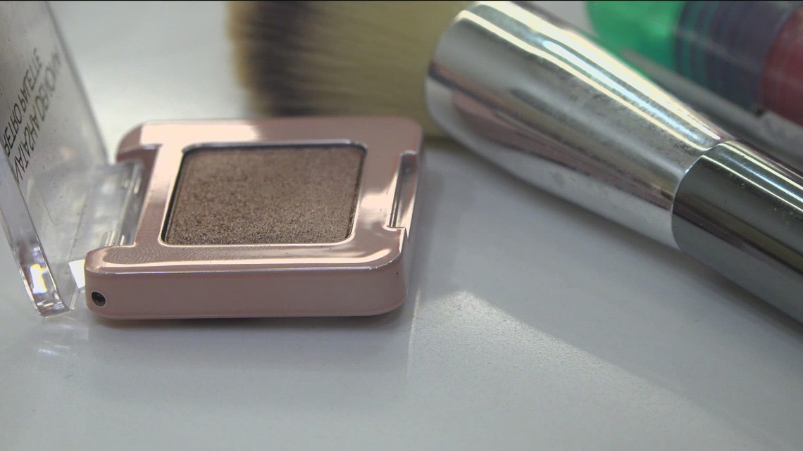 Boyfriend of missing Dia Abrams agrees to vacate ranch | cbs8.com