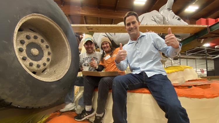Sneak peek at 'Safari Park's Float' for 134th Rose Parade | cbs8.com