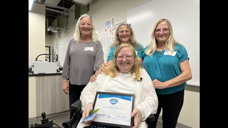 Classroom Heroes | SDCCU honors Lisa Bechtold, Vista High School | cbs8.com