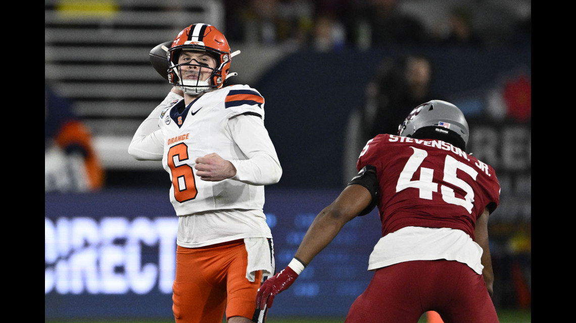 Syracuse quarterback extends records in Holiday Bowl win over ...