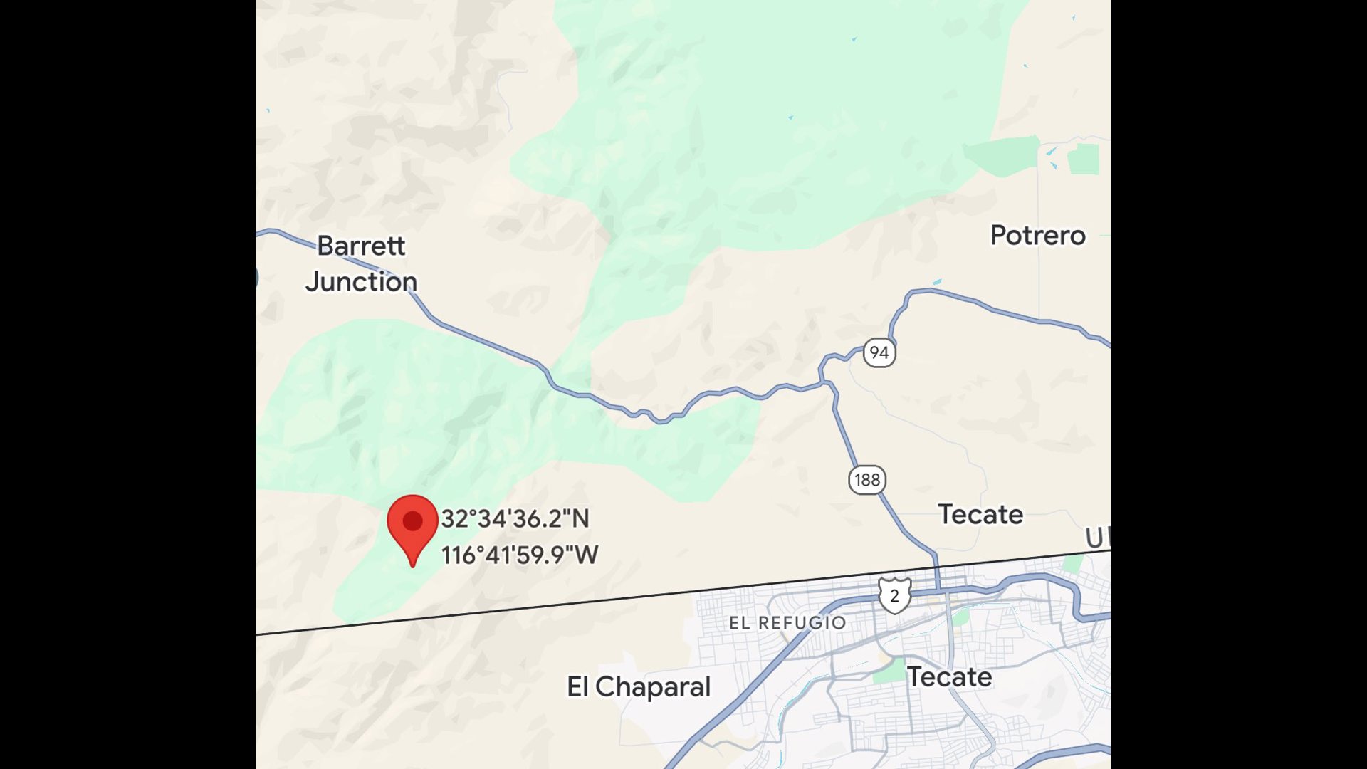 Fast-moving fire burns 15 acres near border | cbs8.com