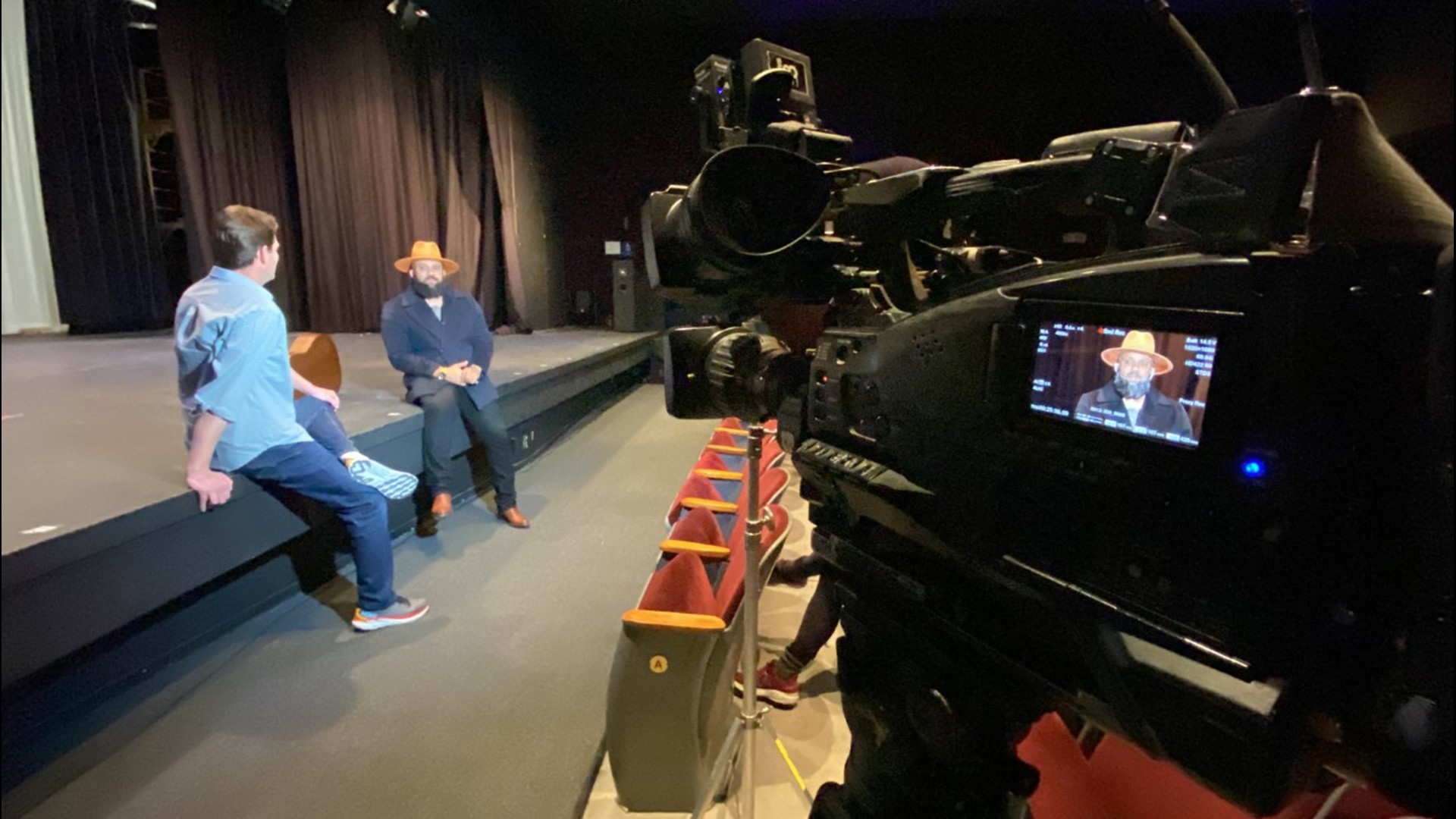 Ex-Marine Shane Hall is ready to 'Howl and Sway' | cbs8.com