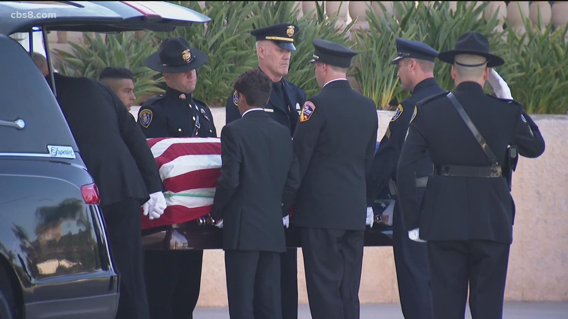 Hundreds gather to remember former SDPD officer and San Diego Padres ...
