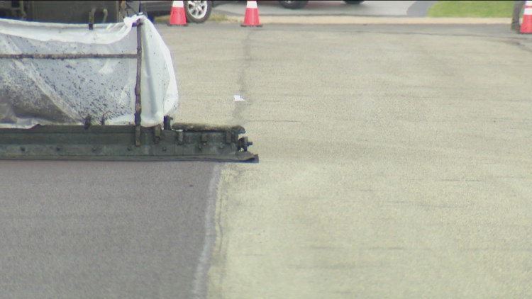 San Diego starts slurry seal street repairs in Otay Mesa | cbs8.com