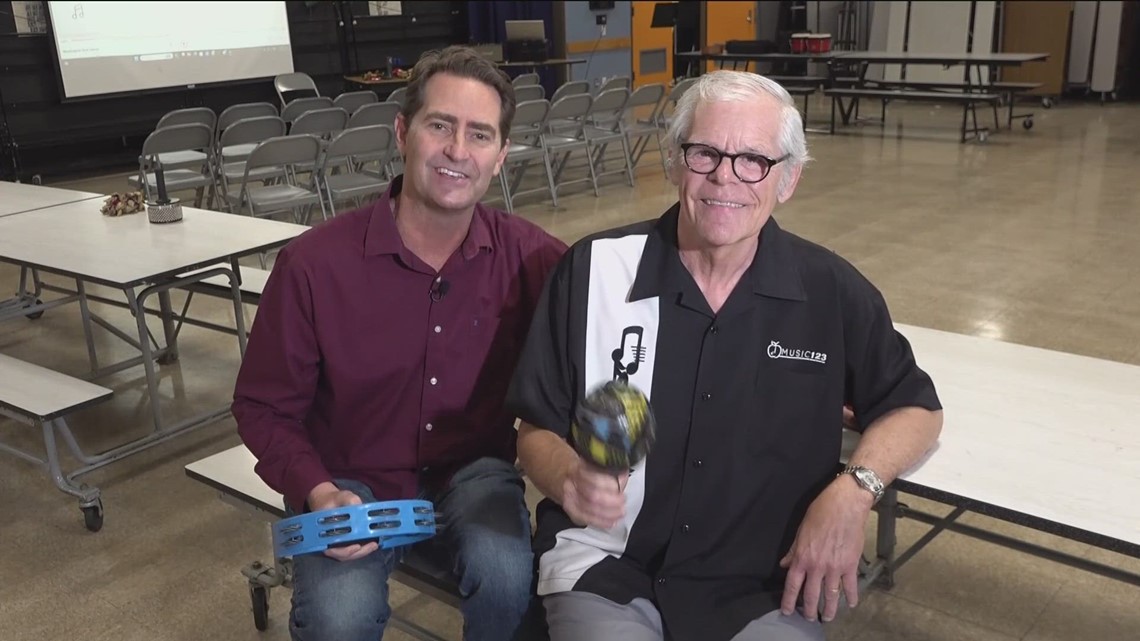 Mr. Greg makes learning to play an instrument easy as Music 123 | cbs8.com