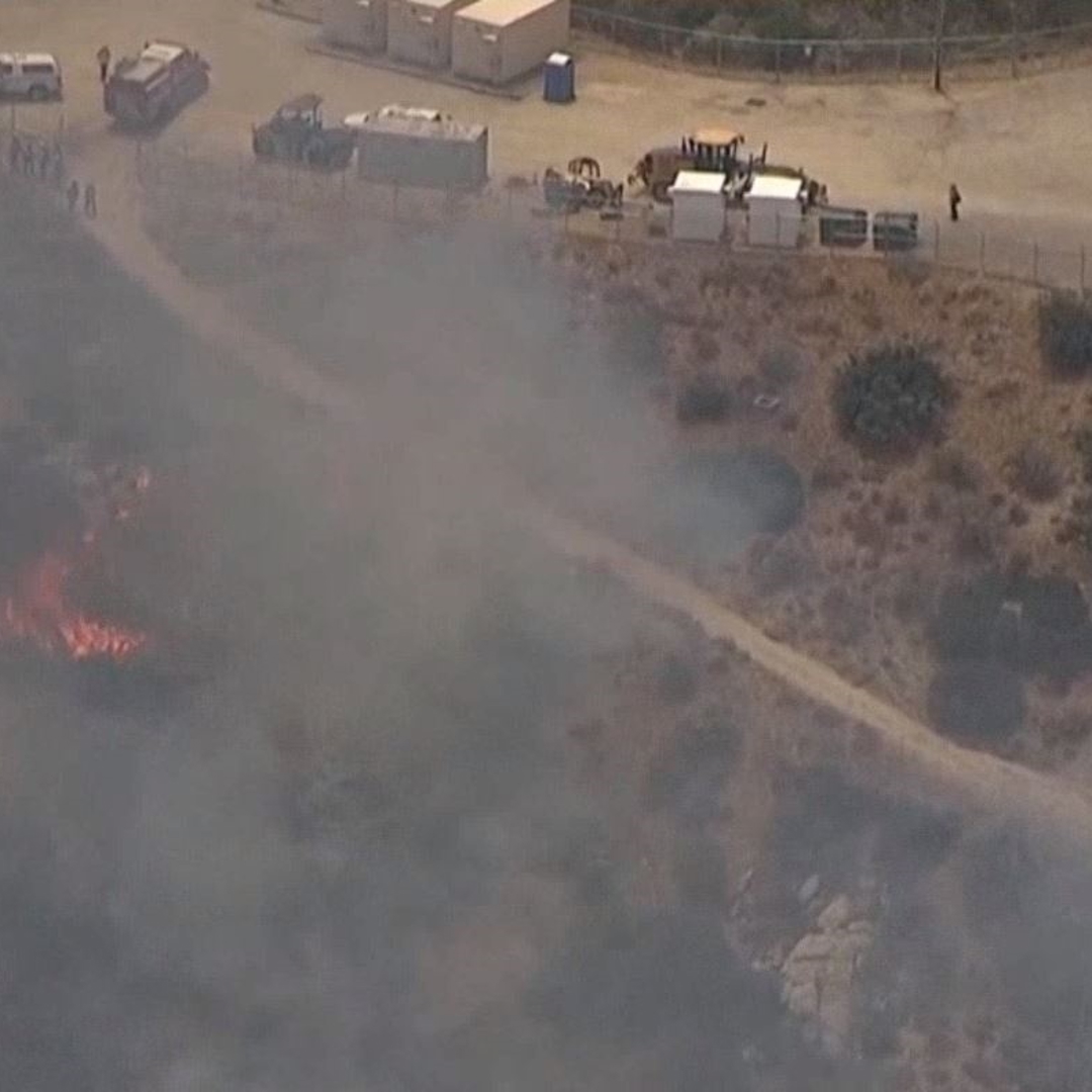 Brush fire, smoke, flames, any evacuations, map in Campo | Posta Fire ...