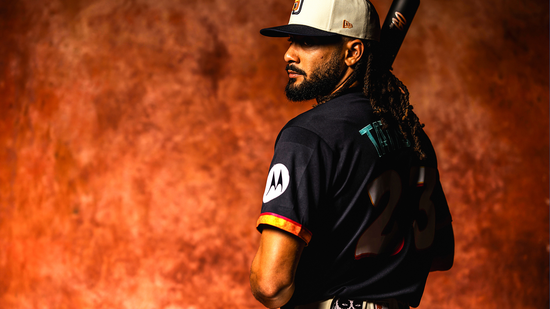 San Diego Padres unveil new City Connect uniforms | cbs8.com