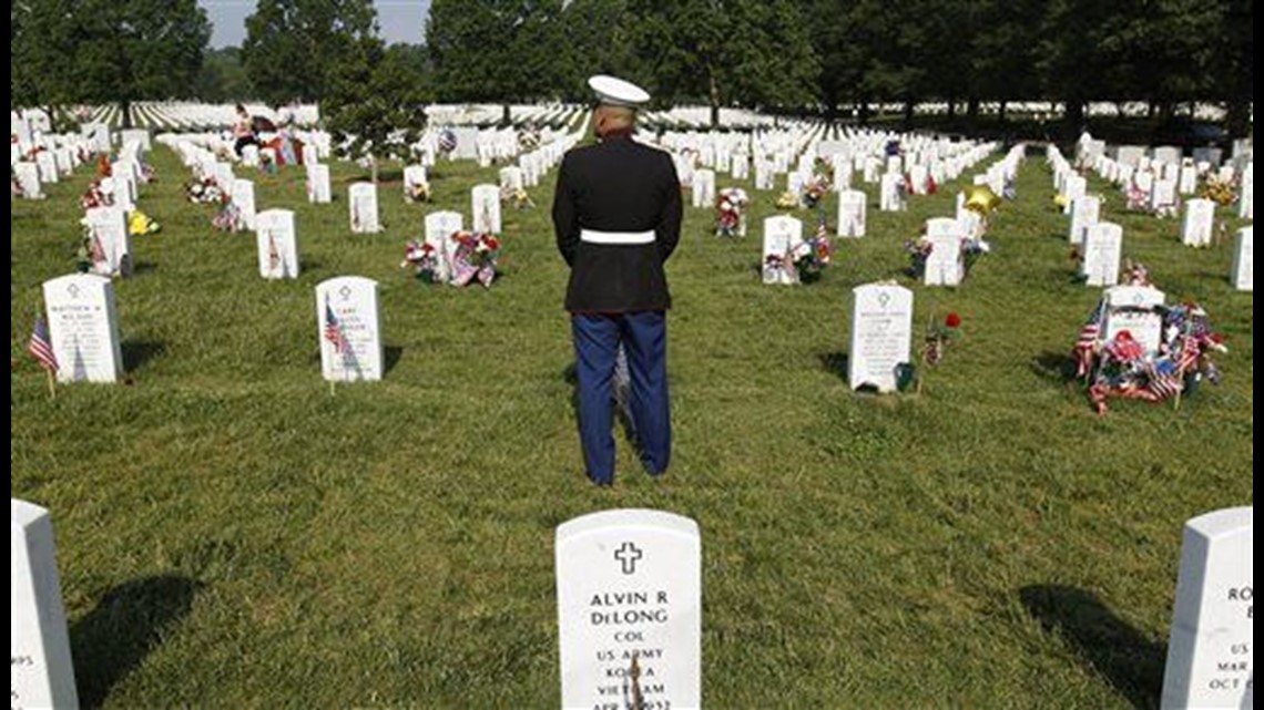 Arlington Cemetery works to fix burial problems | cbs8.com