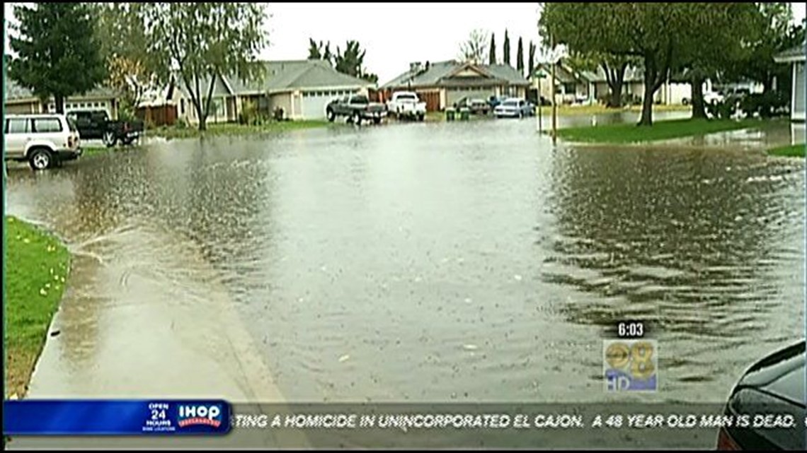 Rain drenches San Diego, prompts flash flood warning | cbs8.com