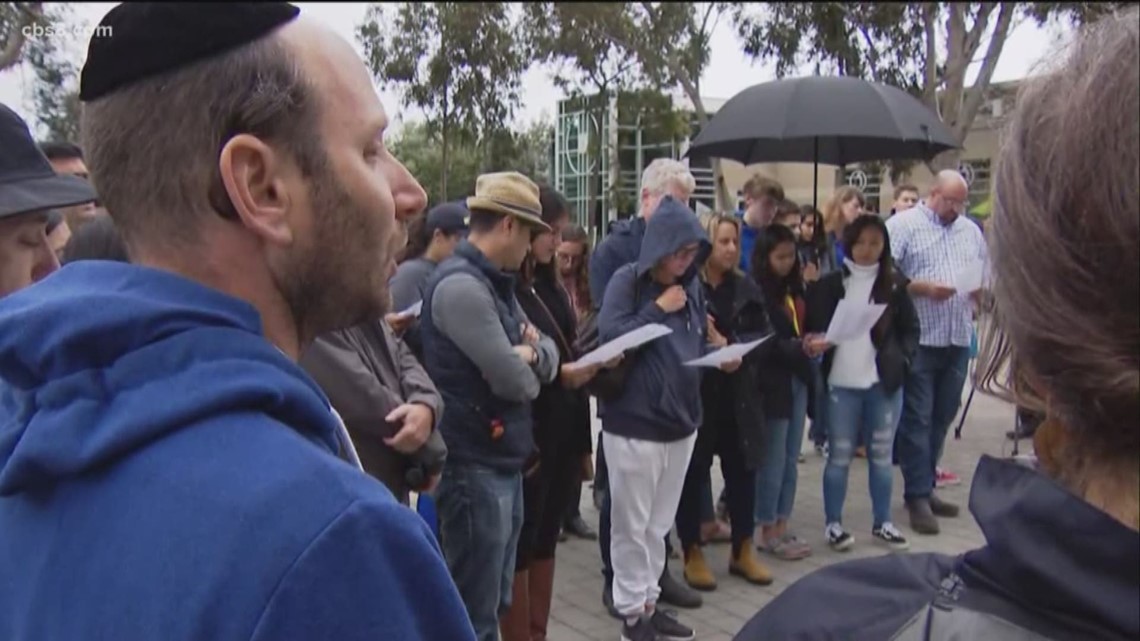 Poway Synagogue Shooting: Vigil for shooting victims held at UC San ...