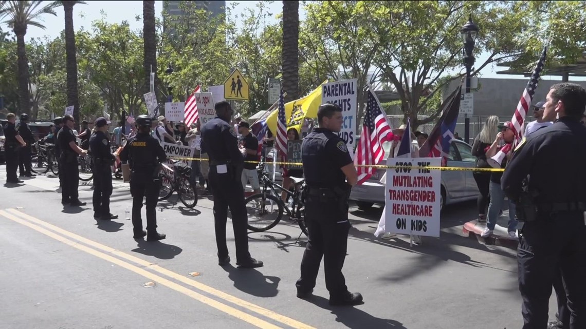 Protests erupt in San Diego over Drag Queen Story Hour | cbs8.com