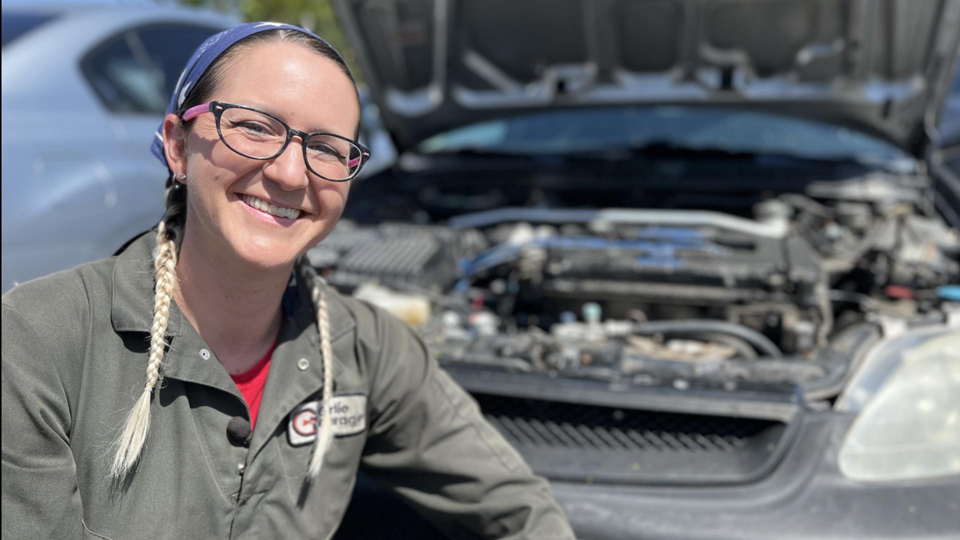 'Girlie Garage' offers automotive skills to high school students | cbs8.com