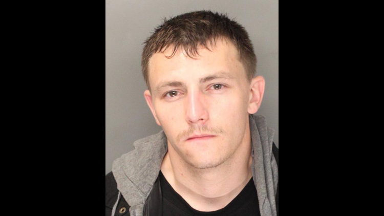 Fugitive Gabriel Tidwell wanted for outstanding felony warrant, known ...