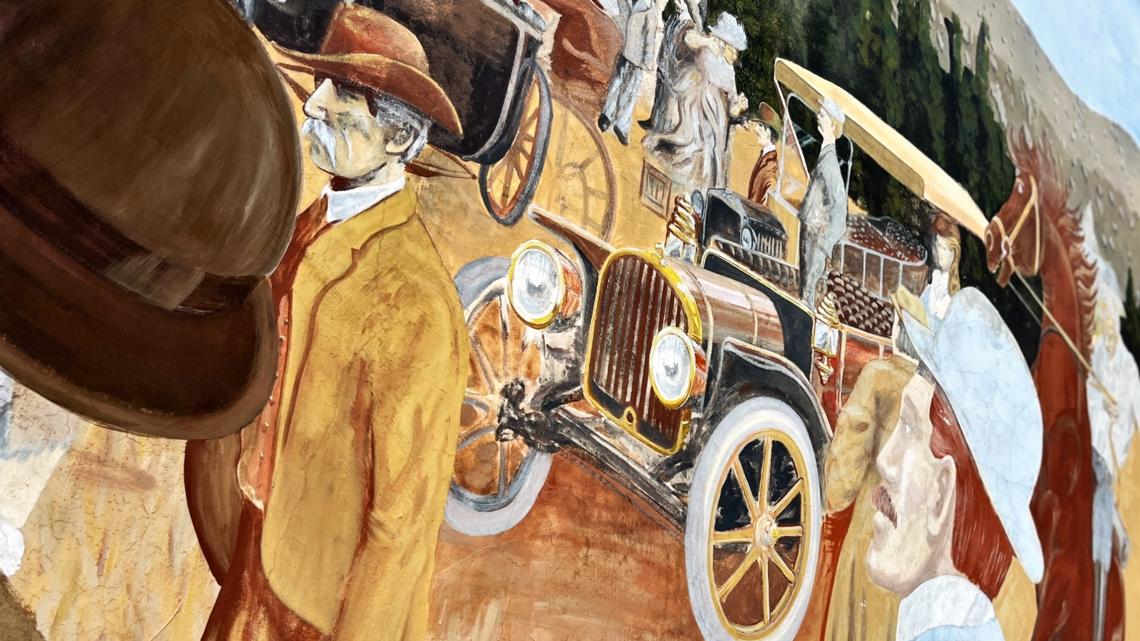 Lakeside muralist David Ybarra keeps hand-painted art alive in San ...