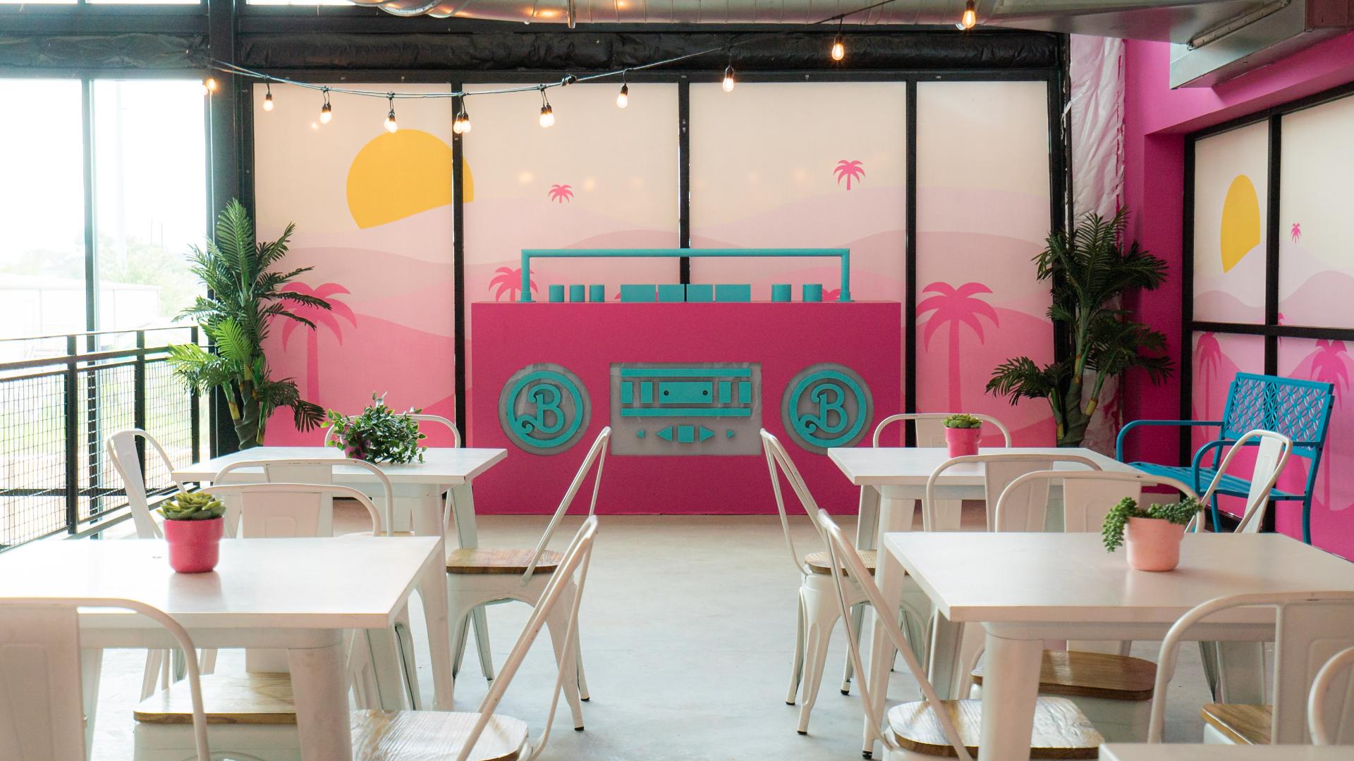 Malibu Barbie Cafe to open in San Diego this summer | cbs8.com
