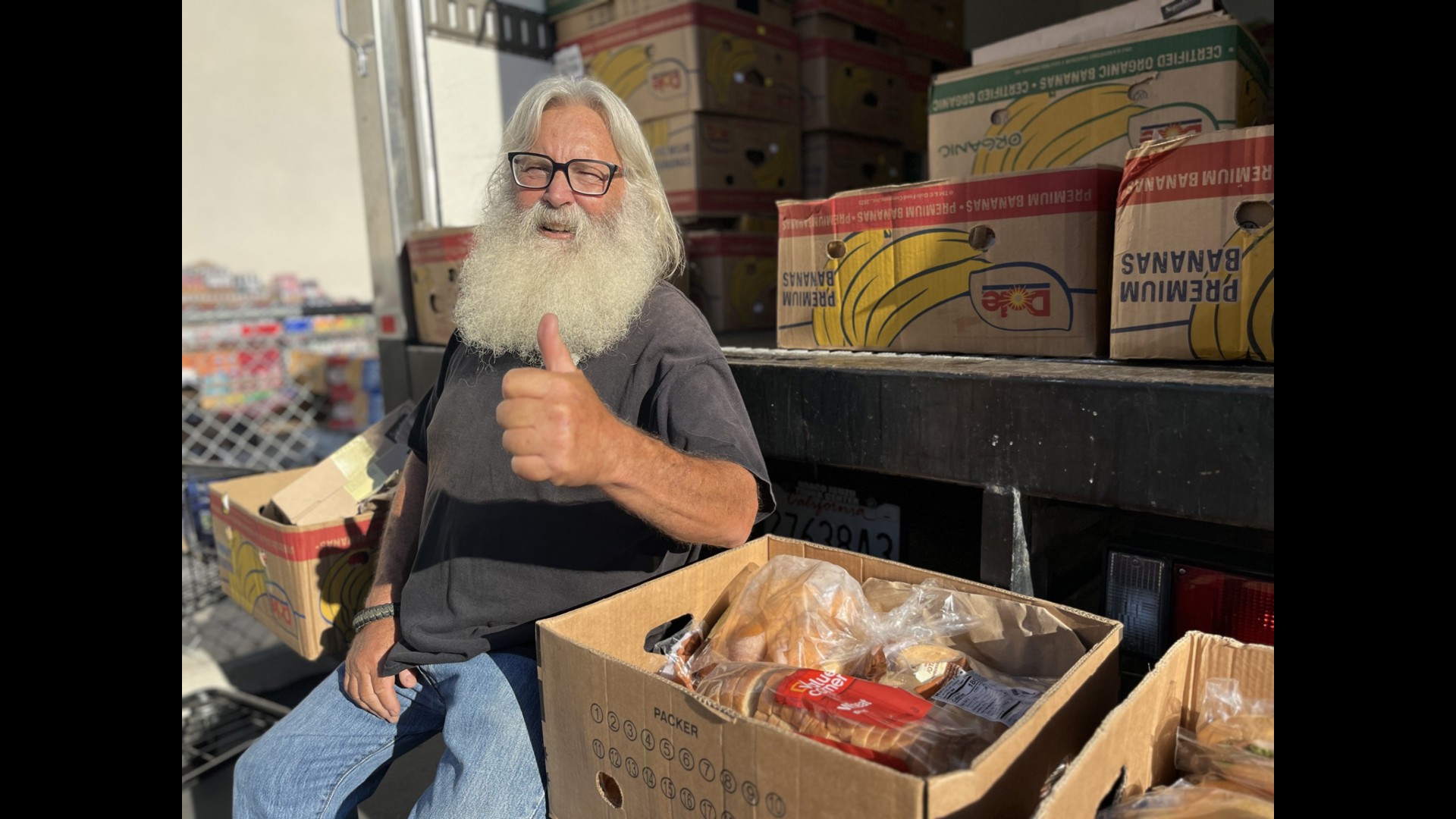 Brother Benno's Volunteer of the Year gives hope where needed | cbs8.com