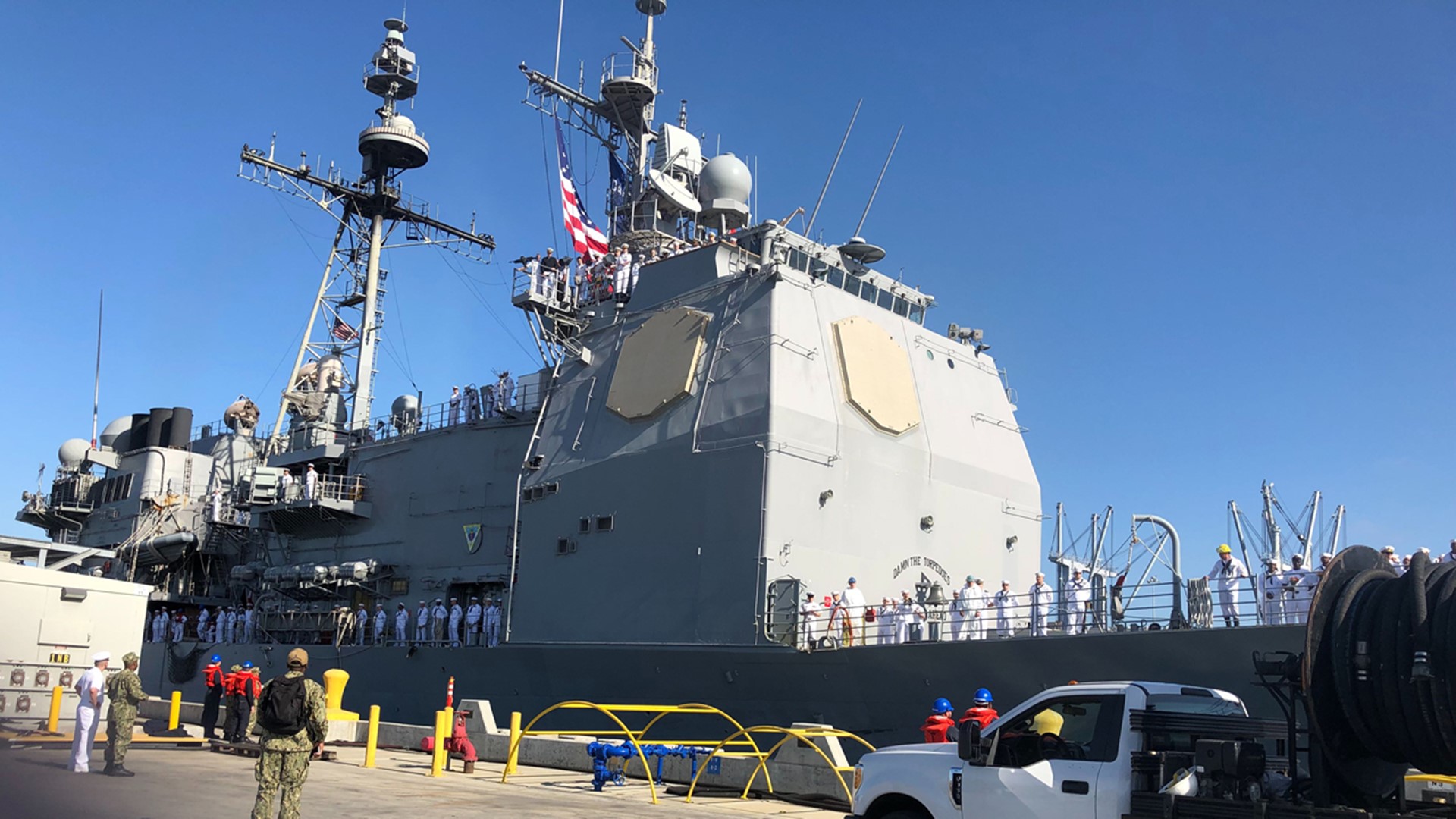 PHOTOS: USS Mobile Bay returns to San Diego | cbs8.com