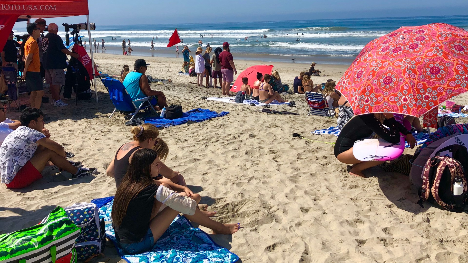 Supergirl Surf Pro kicks off in Oceanside | cbs8.com