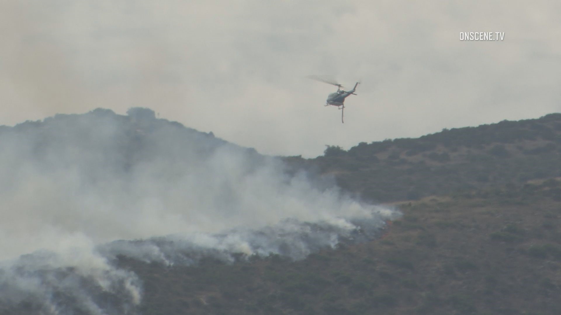 Brush fire contained near Otay Reservoir | cbs8.com