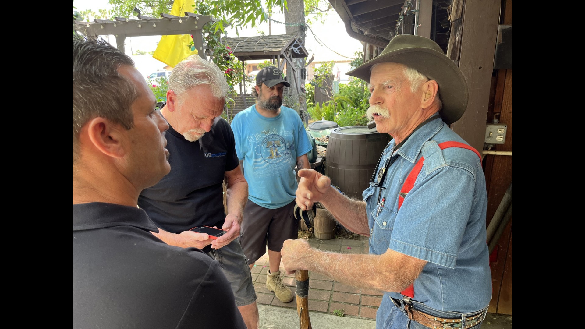 Community rallies to support 'Legendary Highwayman' | cbs8.com