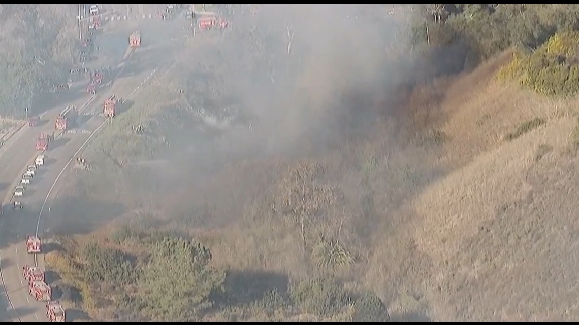 Brush fire, smoke, flames, evacuations, map in La Jolla | cbs8.com
