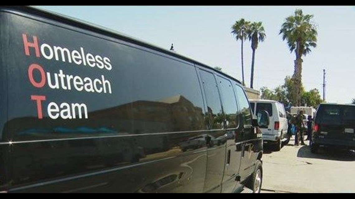 Huge outreach effort to reduce homelessness kicks off downtown | cbs8.com