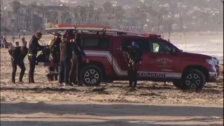 San Diego Fire-Rescue Department hold lifeguard tryouts | cbs8.com