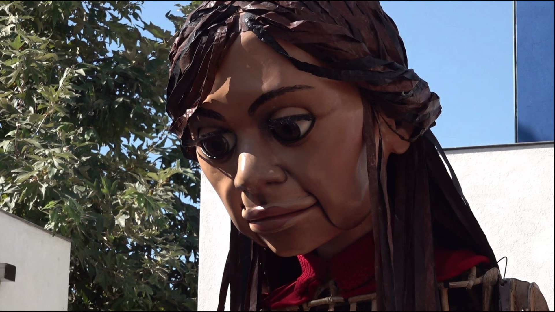 Little Amal puppet comes to San Ysidro, Tijuana | cbs8.com