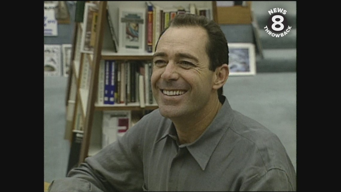 Barry Williams comes to San Diego for 'Growing up Brady' book signing ...