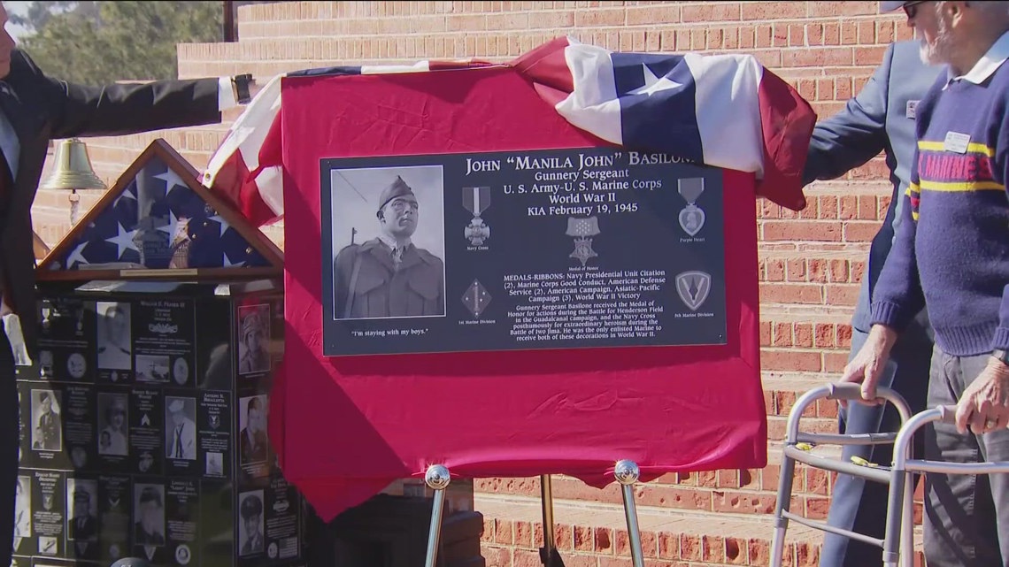 Legendary Marine Corps hero honored at Mt. Soledad Veterans Memorial ...
