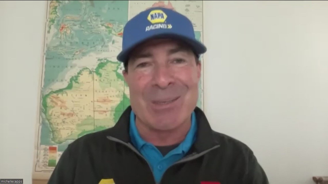 Ron Capps impresses turning left in SRX experience | cbs8.com