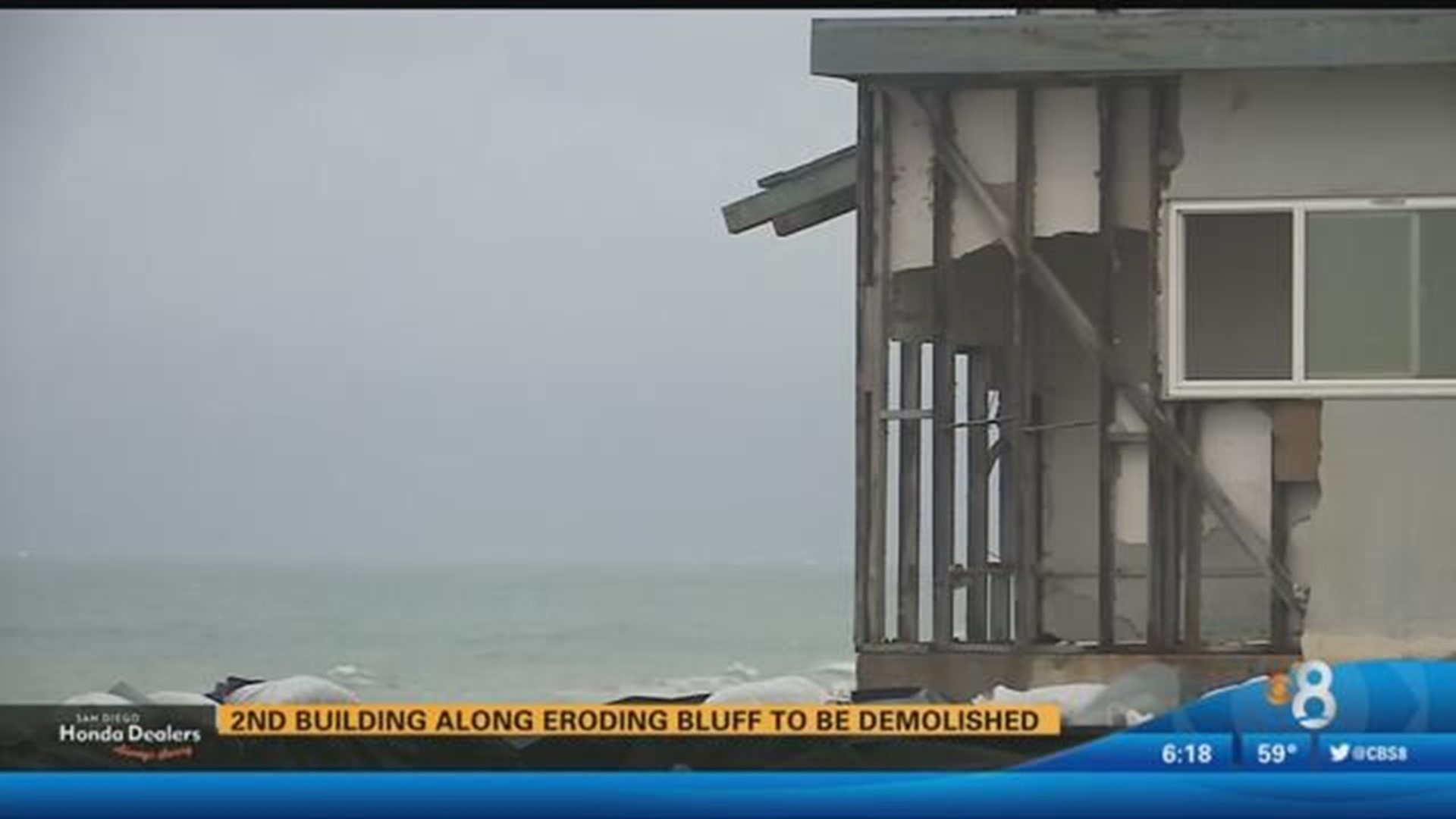 Building on eroding seaside bluff to be demolished Tuesday | cbs8.com