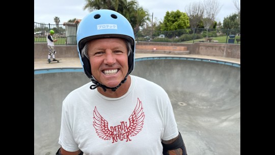 Vert skating seniors | cbs8.com