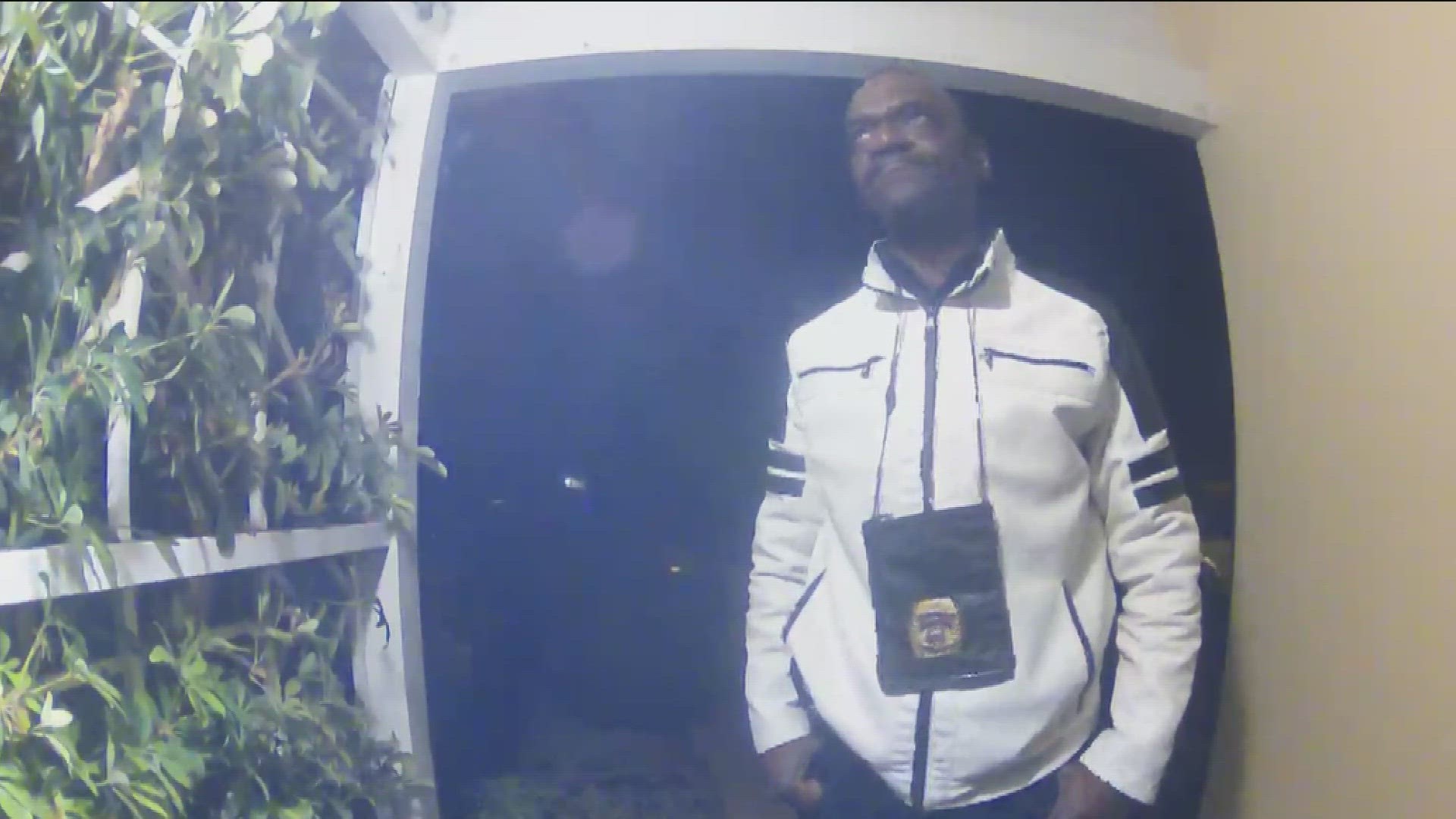 San Diego police investigating reports of man with badge knocking on ...