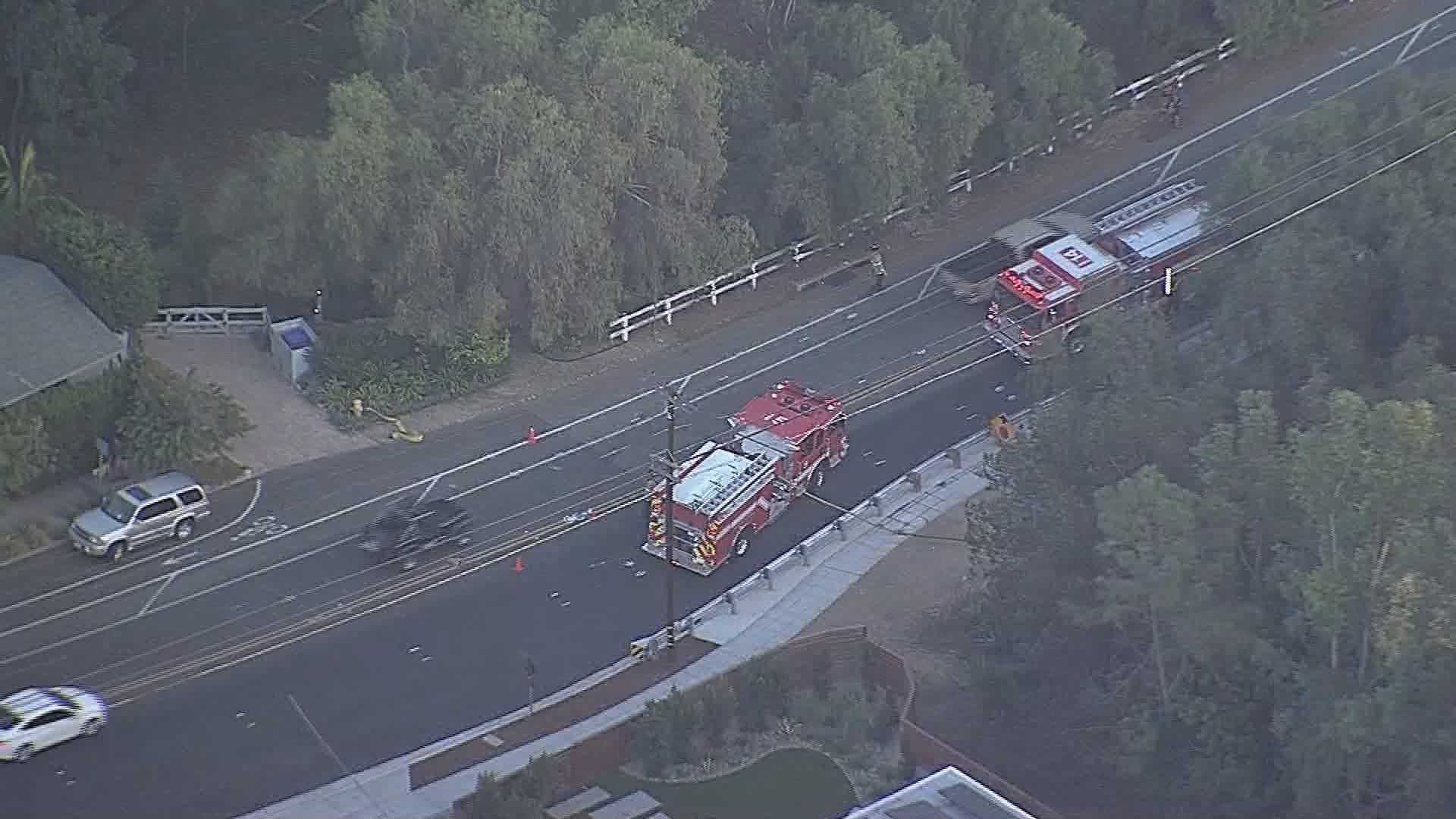 Crews knock down small brush fire near Balboa Park | cbs8.com