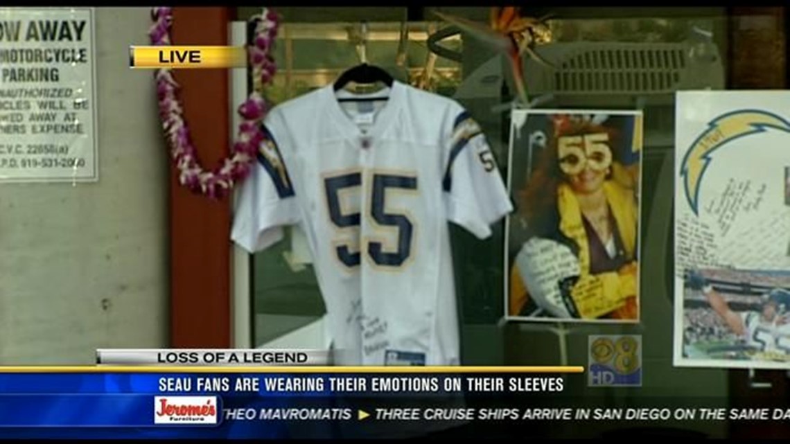 Seau fans are wearing their emotions on their sleeves | cbs8.com
