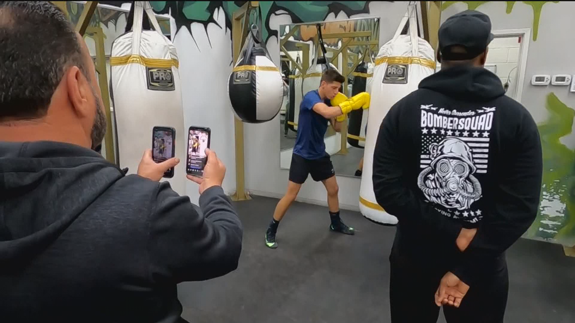 Jonathan Mansour, USA Boxing Olympic hopeful trains in San Diego | cbs8.com
