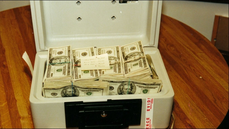 Man behind Vista's 2000 bank heist granted parole | cbs8.com