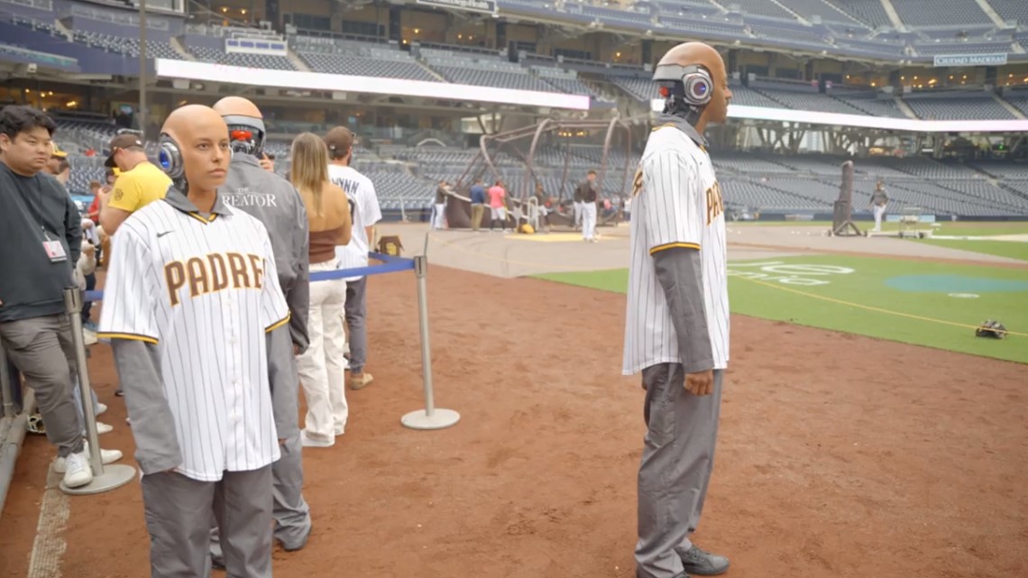AI robots from The Creator surprise San Diego Padres | cbs8.com
