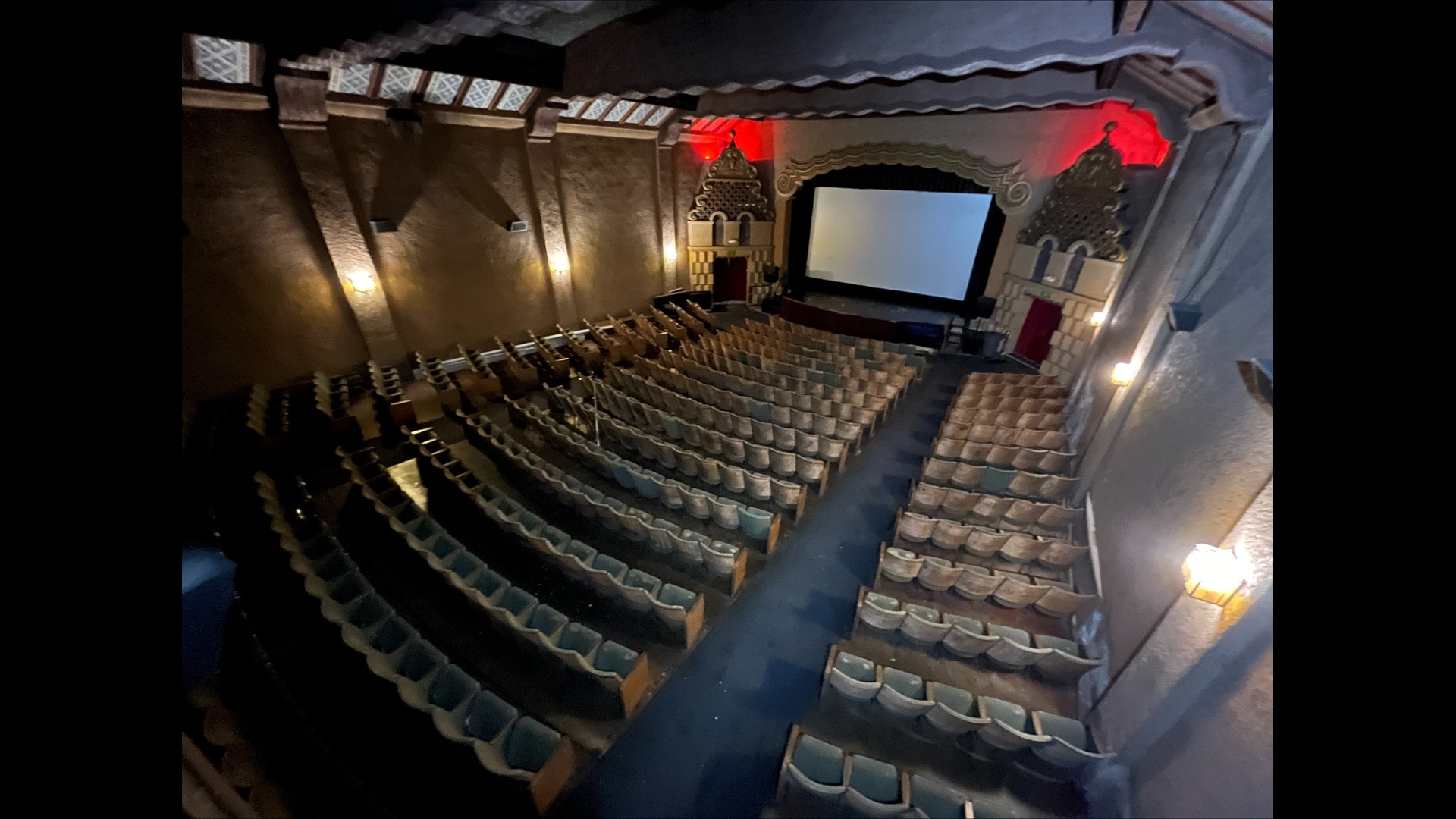 CBS 8 celebrates La Paloma Theater | Zevely Zone | cbs8.com