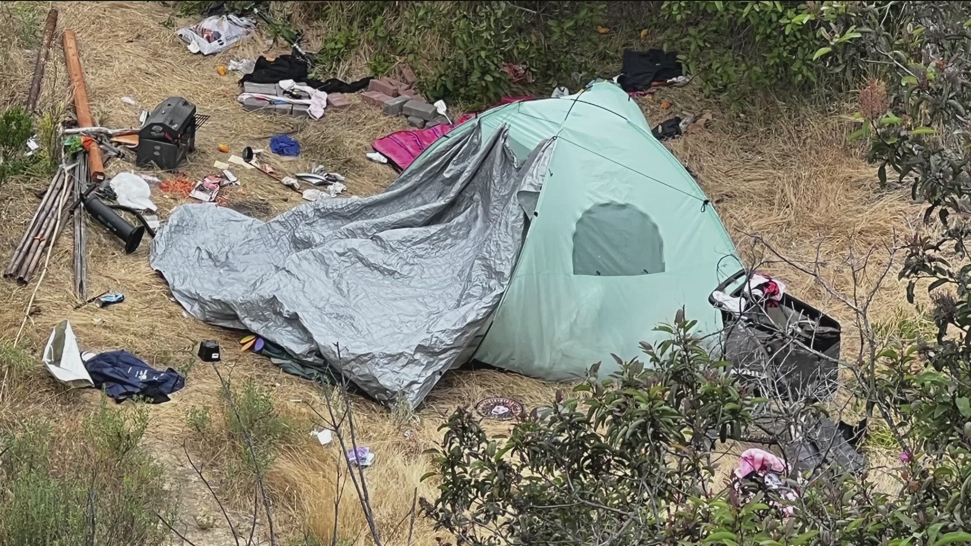 Neighbors fight back against growing encampment in Tecolote Canyon ...