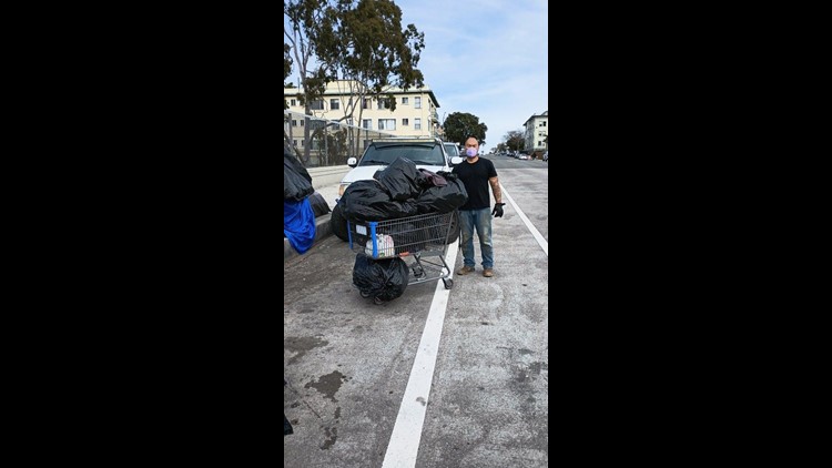 Two men clean up San Diego with "Homeless Trash Service" | cbs8.com