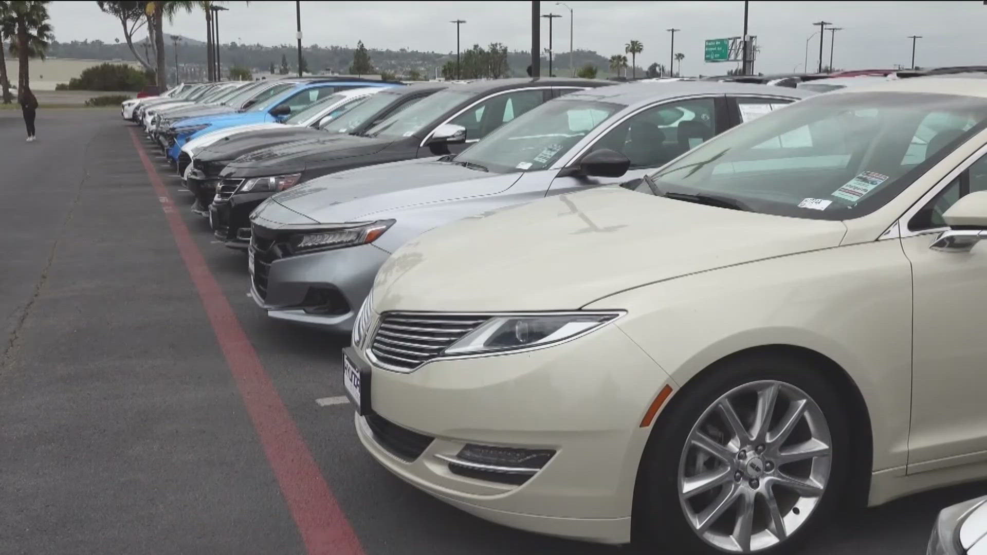 Why your holiday gift returns might go to a landfill and what you can ...