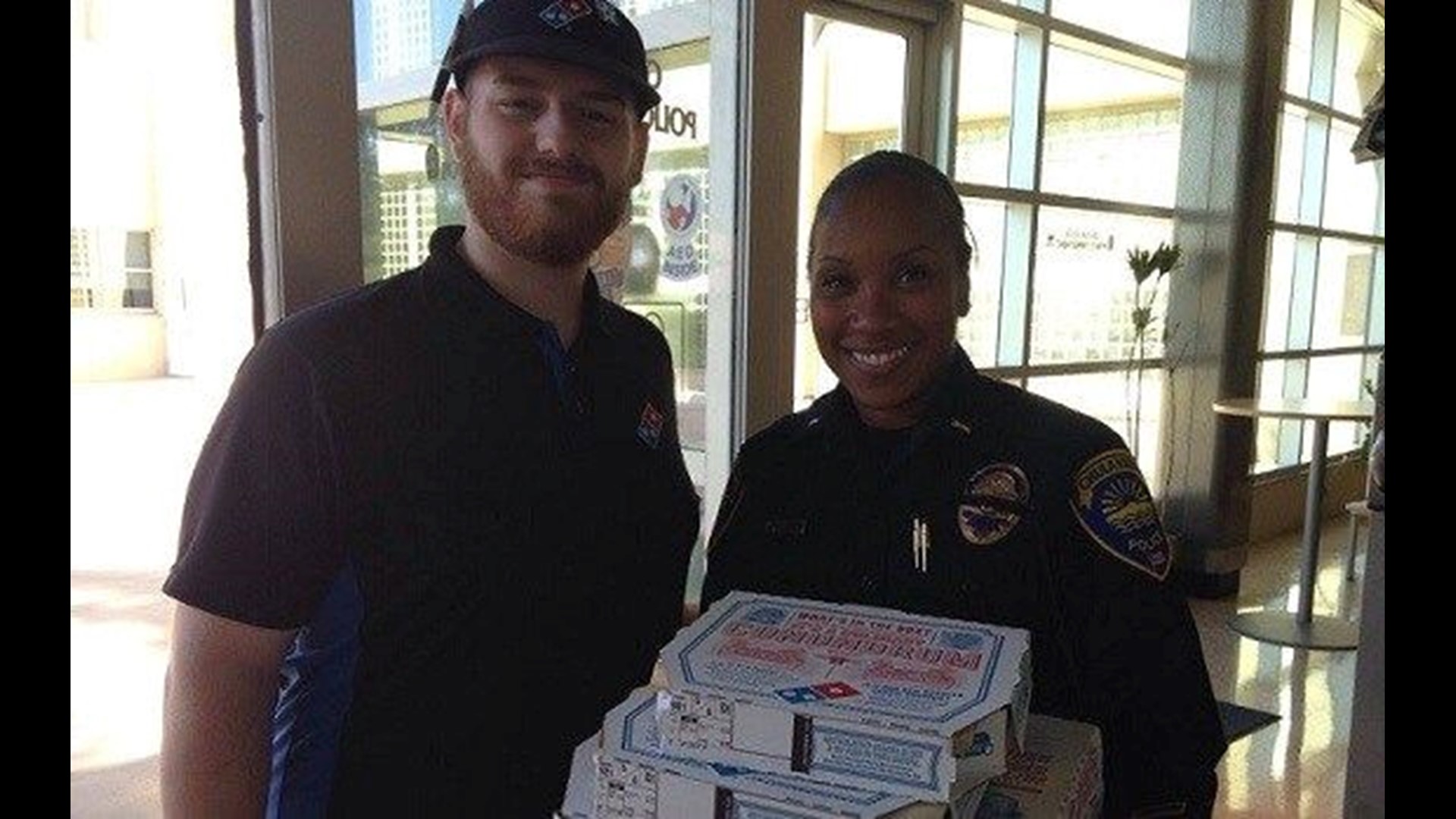 San Diego County show their support for law enforcement | cbs8.com