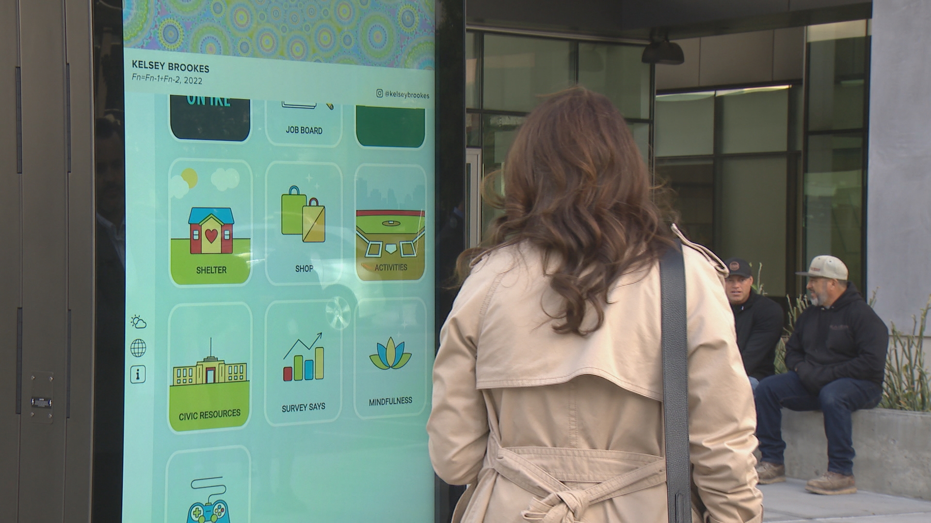 Wayfinding kiosks begin to be installed throughout downtown San Diego ...