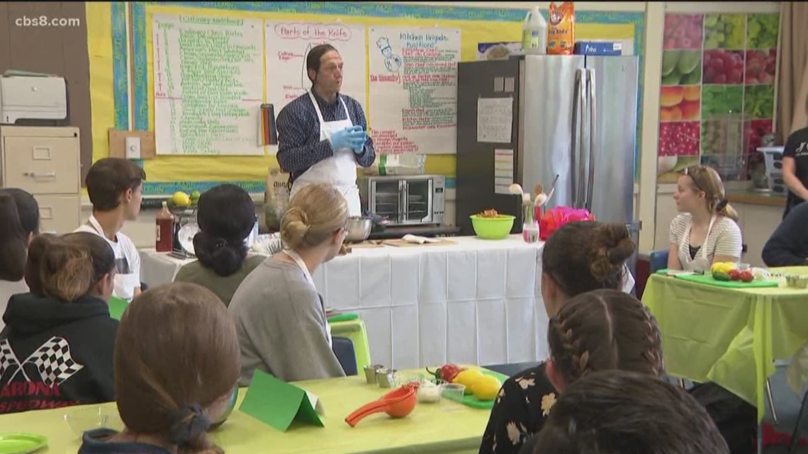 Shawn Styles cooks with future chefs at La Mesa Arts Academy | cbs8.com