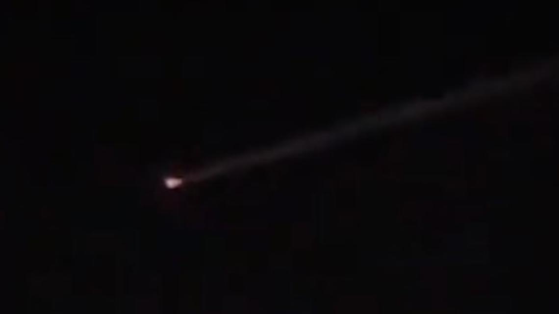 San Diegans spot mysterious light in the sky | cbs8.com