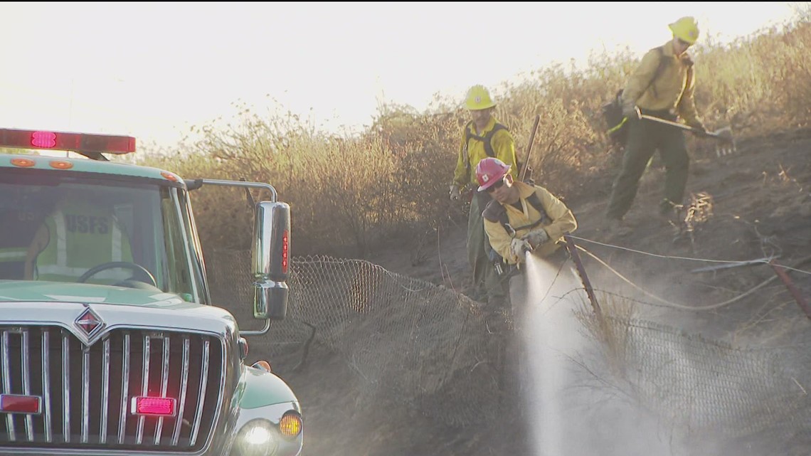 San Diego firefighters battle brutal conditions amid heat wave | cbs8.com