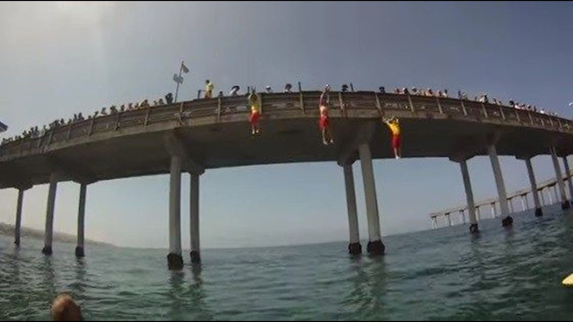 Junior Lifeguards pier jump for good cause | cbs8.com