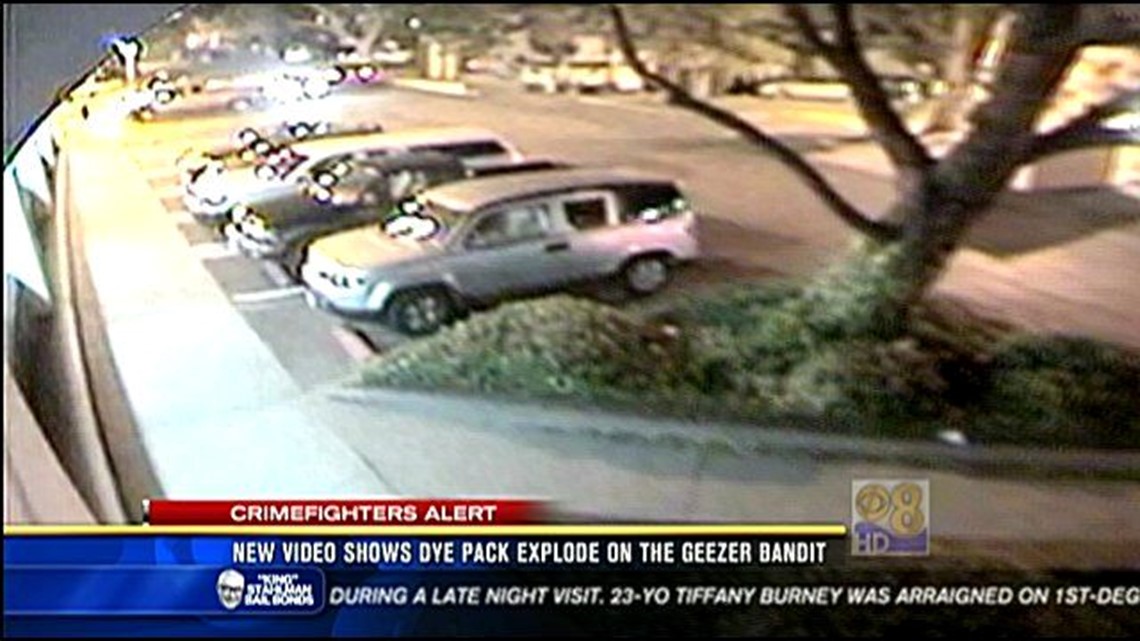 New video shows dye pack exploding on Geezer Bandit | cbs8.com